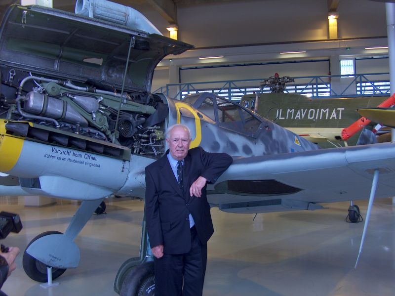 virtualpilots.fi: bobfoster2004